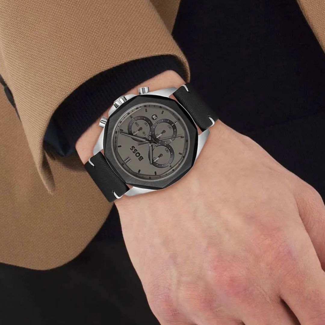 Hugo Boss Men's Watch Cloud Authentic — Mr Lilac Leather