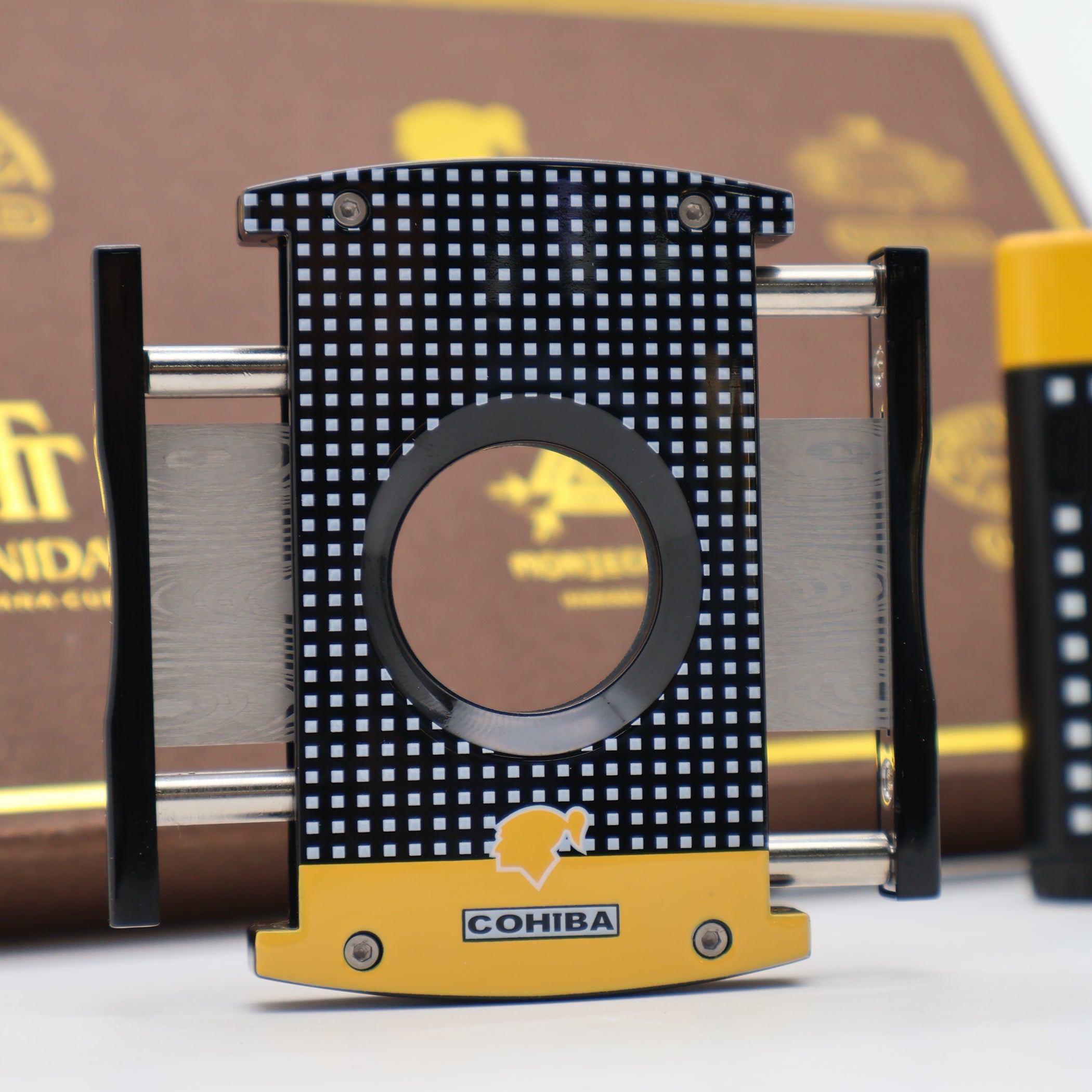 Cohiba Lighter — Mr Lilac Leather