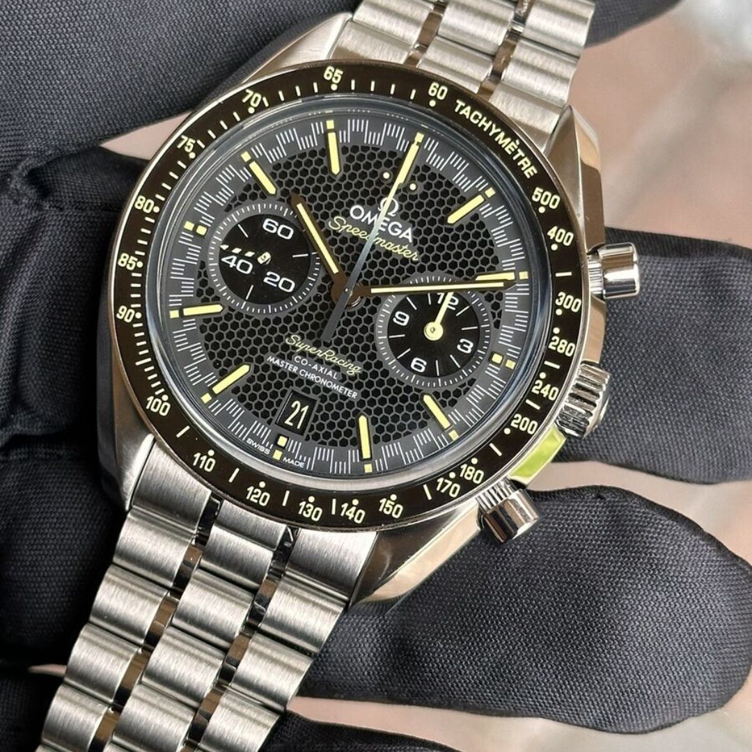 OMEGA Speedmaster SUPER RACING 2024 LIMITED 44.25 MM — Mr Lilac Leather